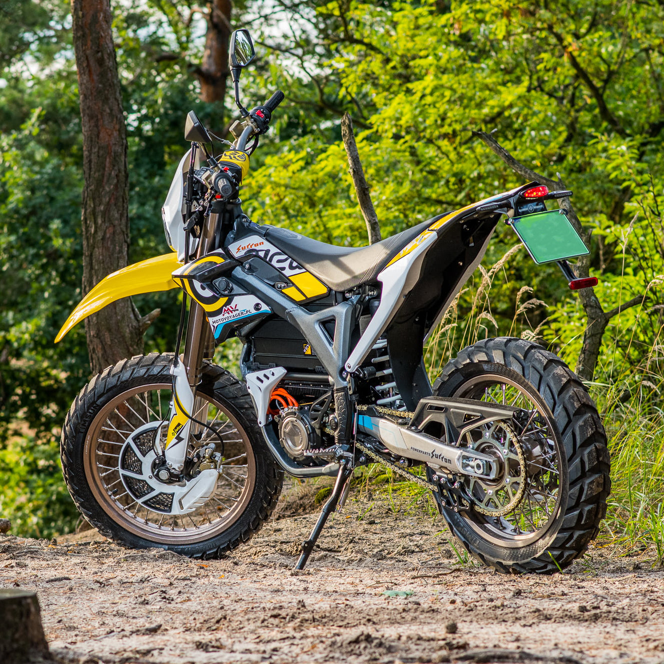 Storm Bee 17/19" All Terrain Wheel Kit – Ampd Brothers Electric